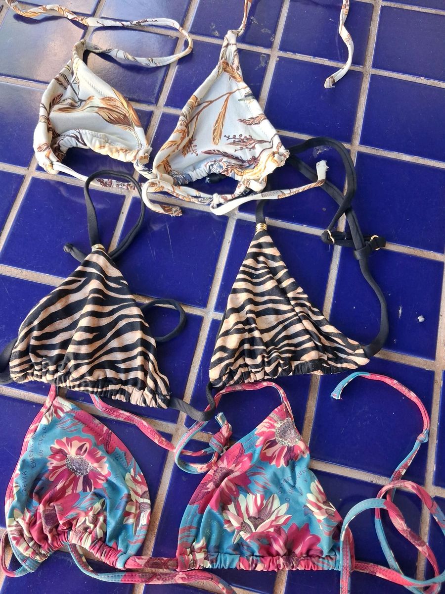 Partes de Cima de Biquíni Estampadas | Moda Praia Feminina Usado ...
