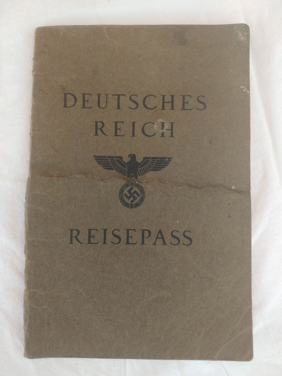 Passaporte Alemão Antigo | Cacareco Deutches Reich Usado 70095672 | enjoei