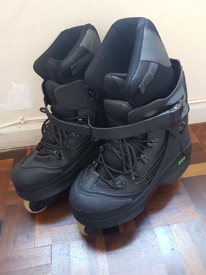 Patins Traxart Ice Daciel Monster Preto | Roupa Esportiva Masculino ...