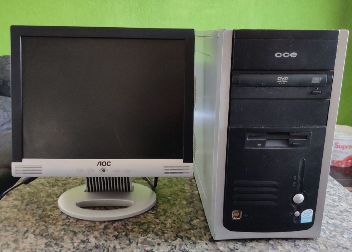 Pc Completo Aoc + Cce | Computador Desktop Usado 78940169 | enjoei