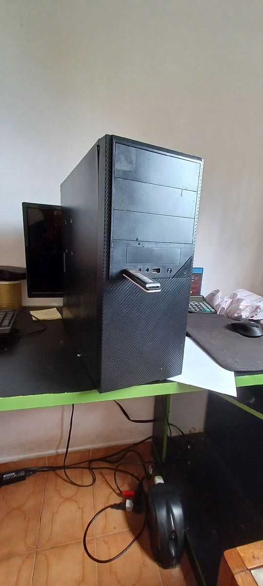 Pc Semi Gamer | Computador Desktop Parô Usado 101911330 | enjoei