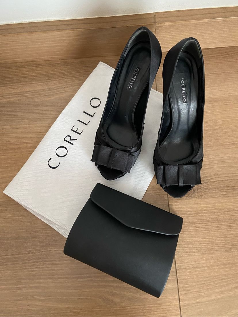 Peeptoe Preto Corello | Sandália Feminina Corello Usado 66685432 | enjoei