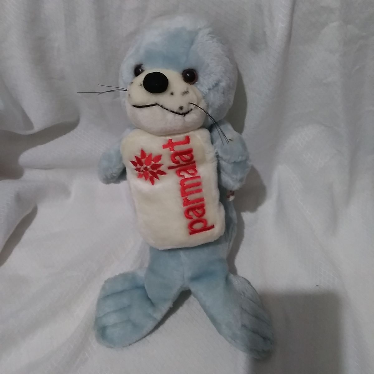 Pelúcia Foca Parmalat Azul e Branco 37cm | Pelúcia Parmalat Usado ...