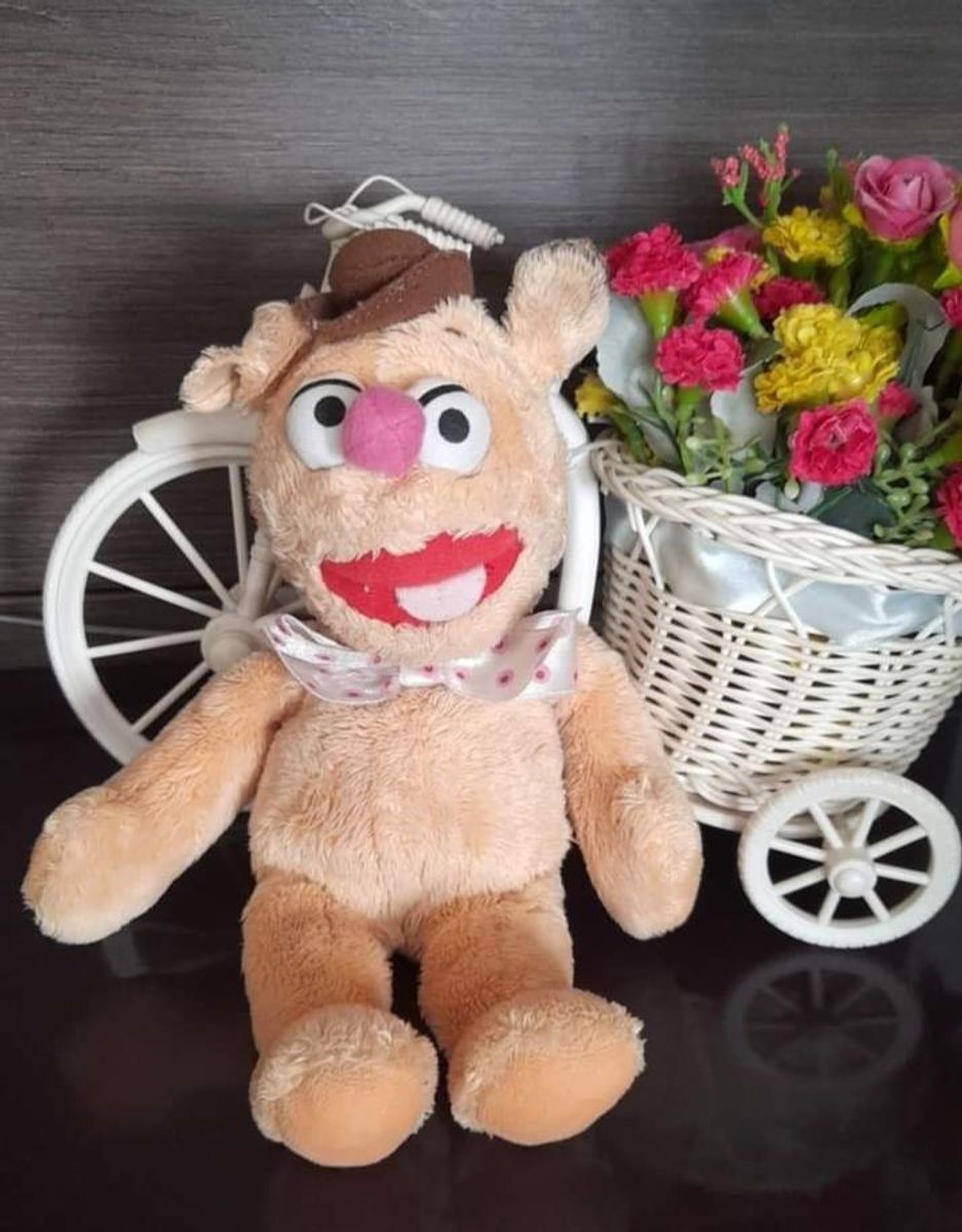 Pelúcia Fozzie Personagem Muppets Urso Disney Conforme Fotos | Pelúcia ...