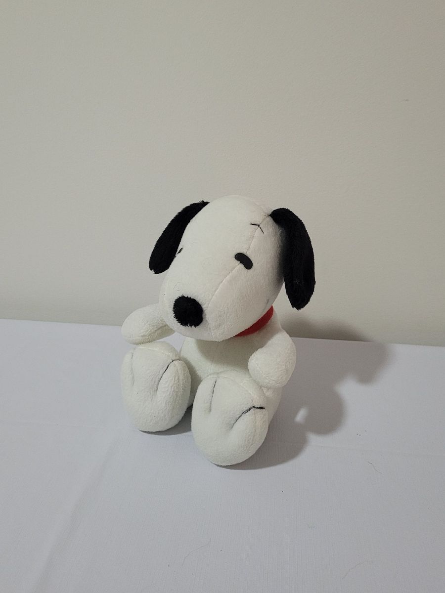 Pelúcia Snoopy Peanuts 18cm | Pelúcia Peanuts Usado 73411884 | enjoei