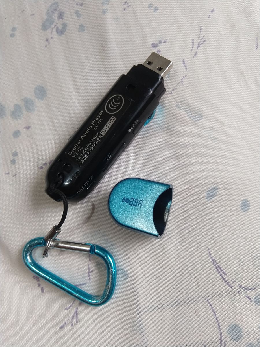 Pen Drive Walkman | Item de Música Usado 47187458 | enjoei