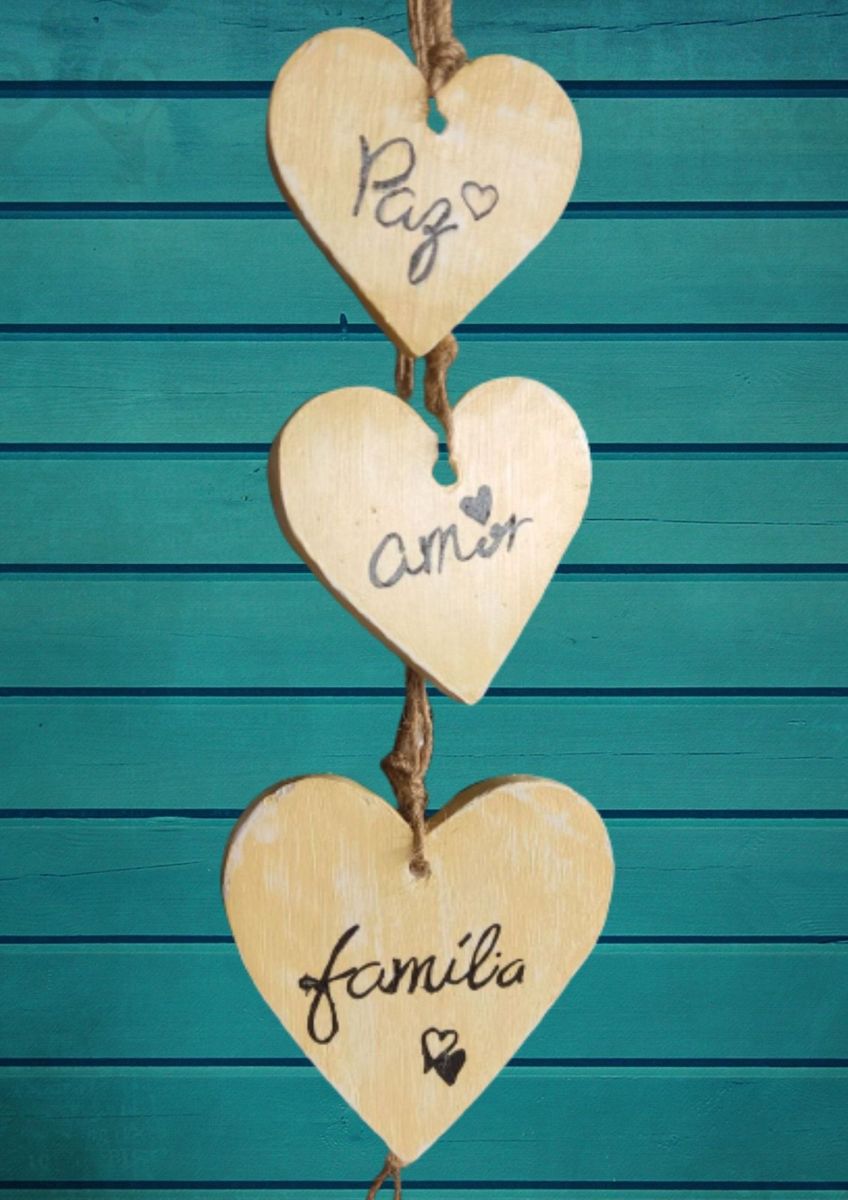 Pendente 3 Corações: Gratidão/família/amor/alegria/paz/fé | Item de ... Pendente 3 Corações: Gratidão/família/amor/alegria/paz/fé | Item de ...