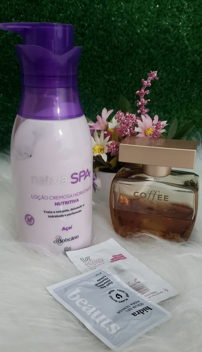 Perfume Coffee Woman + Loção Cremosa Hidratante Açai O Boticario ...