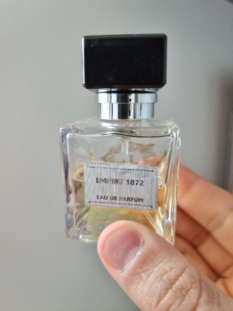 Perfume Ja Essence de La Vie - Empire 1872 - Masculino - 2/4 de 50ml ...