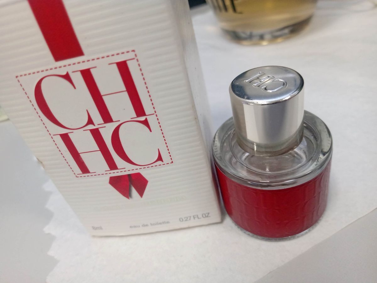 Ch Hc Miniatura - Carolina Herrera Eau de Toilette - Feminino 8ml ...