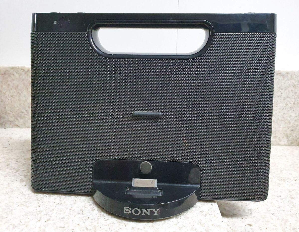 Personal Audio Docking System Sony | Item de Música Sony Usado 61857713 ...