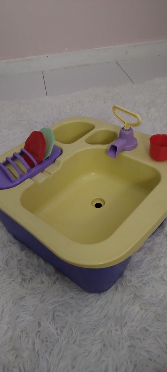 Pia de Brinquedo Acqua Brink | Brinquedo Xplast Usado 81418367 | enjoei