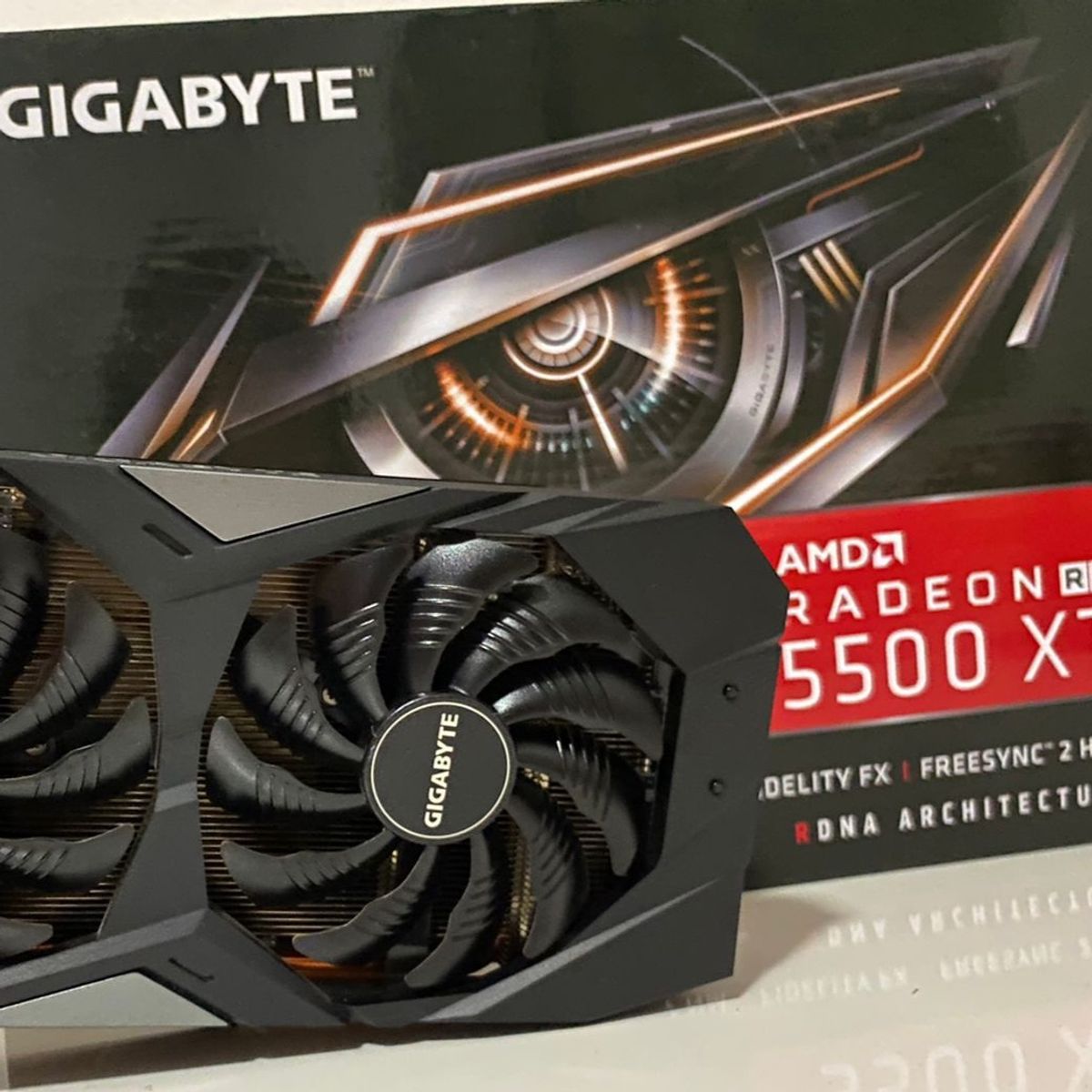 Placa de Vídeo Gigabyte Amd Radeon Rx 5500 Xt Oc, 4gb, Gddr6 - Gv ...
