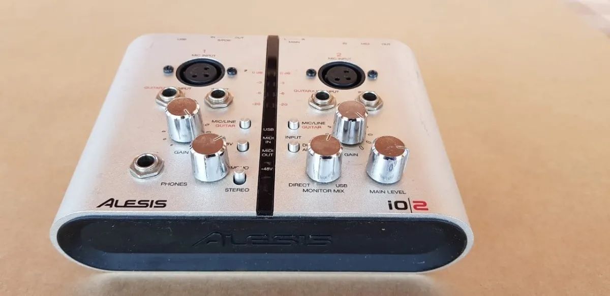 Placa Interface de Audio Alesis Io2 Plus Mesma M Track Plus | Item Info ...
