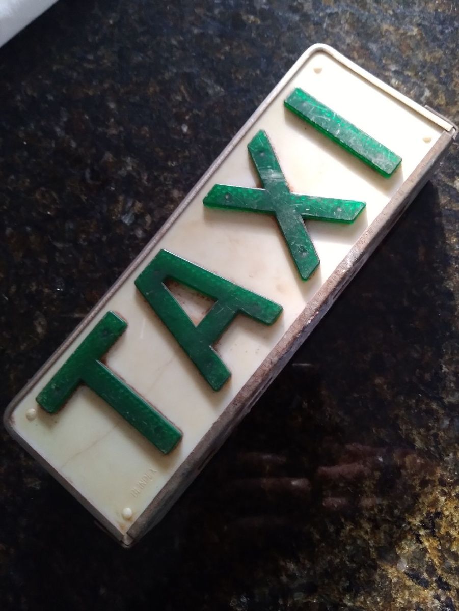 Placa Taxi Antiga | Produto Vintage e Retro Placa Taxi Usado 77147055 ...