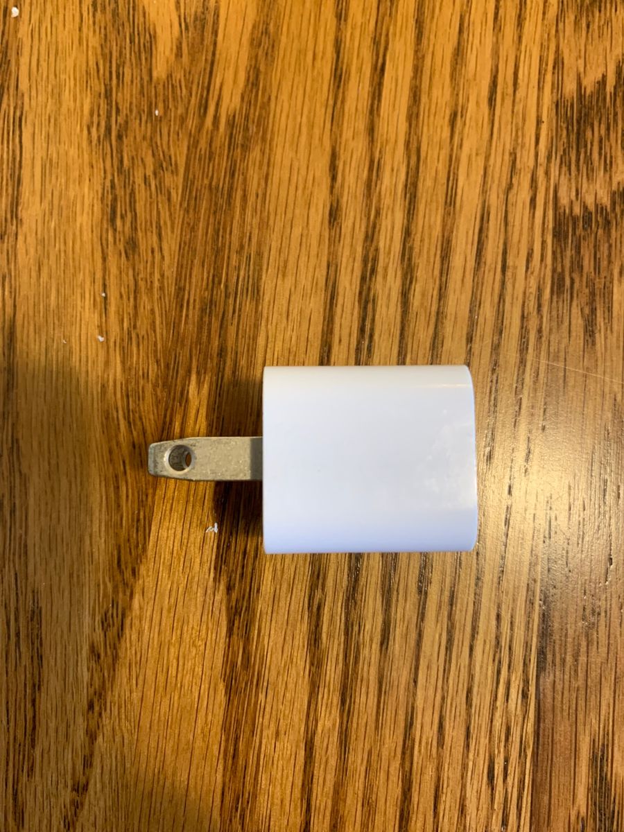 Plug de Tomada Original Apple - Padrão Americano | Item Info & Eletro ...