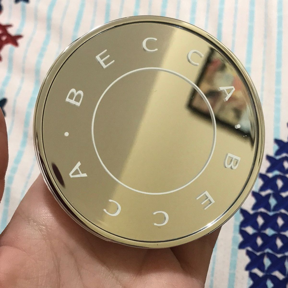 Pó Facial Iluminador Becca Light Shifter Cor Star Child 2 | Maquiagem ...