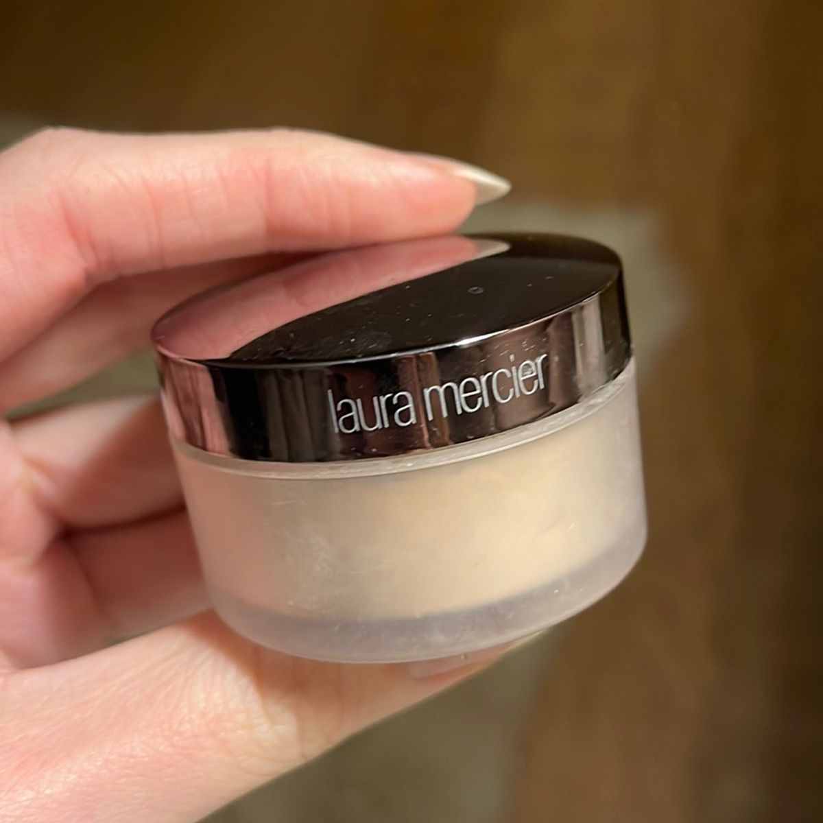 Pó Translúcido Laura Mercier Glow | Maquiagem Feminina Laura Mercier ...