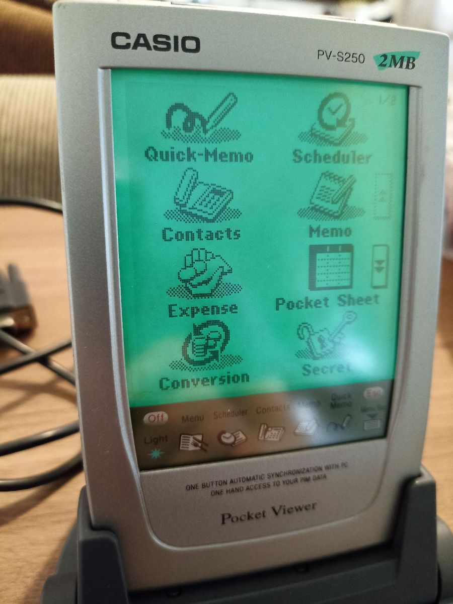 Pocket Viewer Casio | Item Info & Eletro Casio Usado 80480408 | enjoei