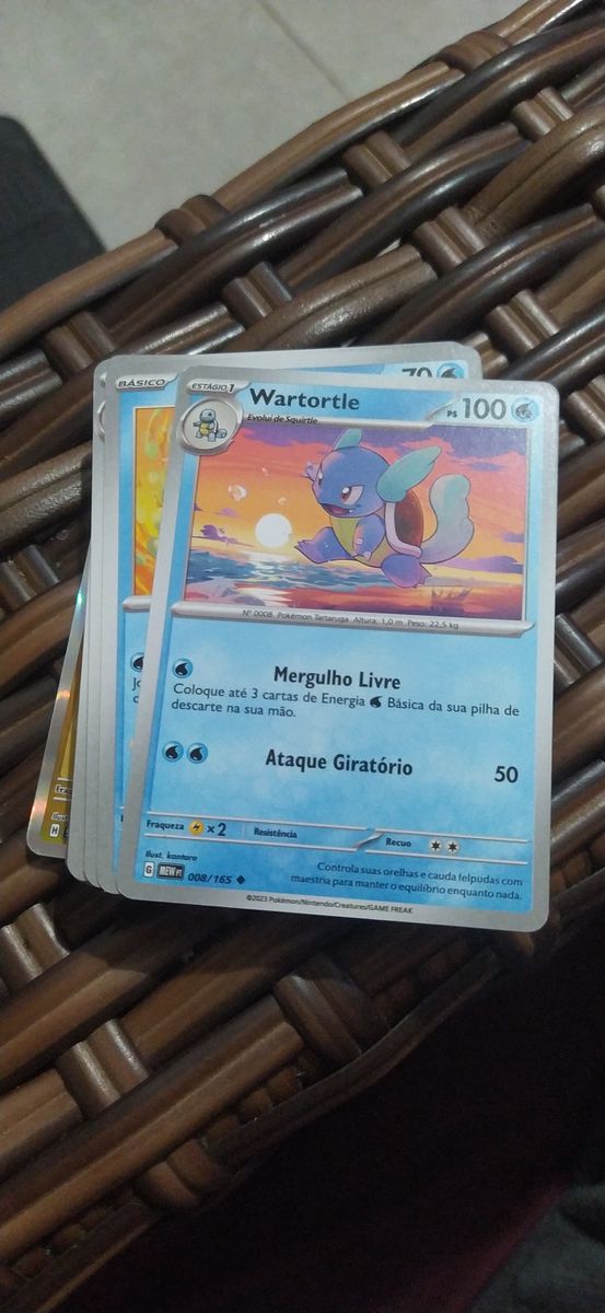 Pokemon Lote 50 Cartas (sem Repetição) Brilhantes Inclusas Pokémon Tcg ...