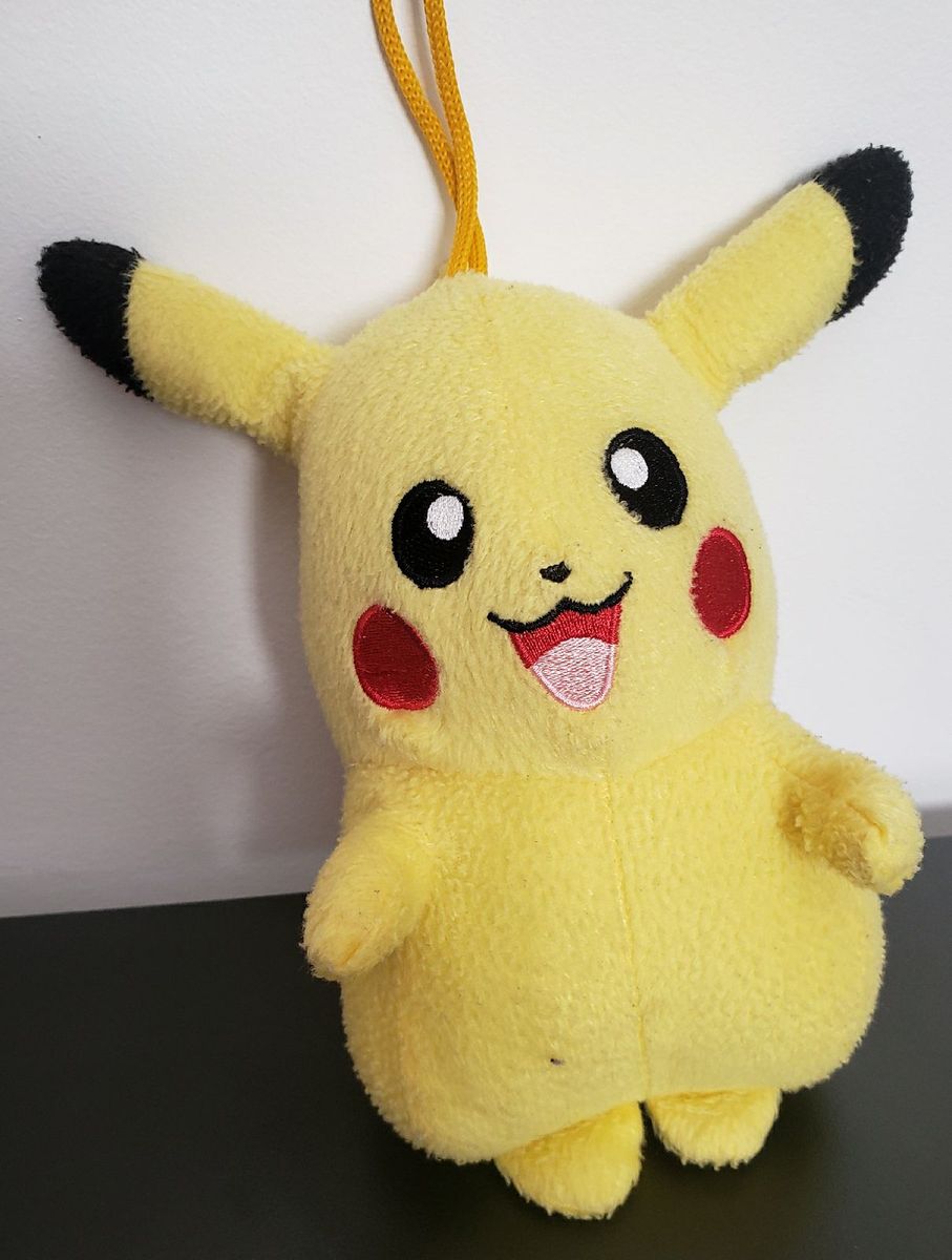 Pokemon Pelucia Pikato | Pelúcia Usado 81453475 | enjoei