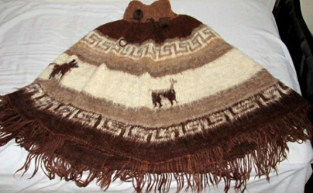Poncho Muito Quente Chileno | Casaco Feminino Artesanal Usado 44290579 ...