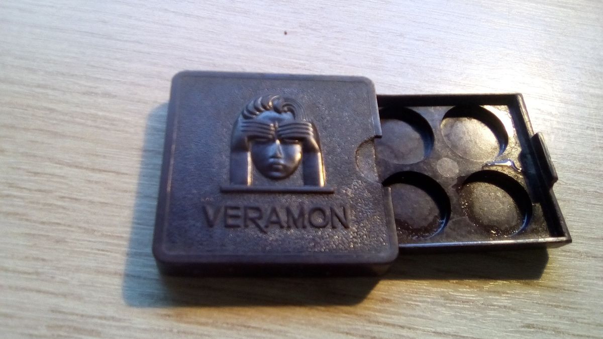 Porta Comprimidos Antigo - Colecionismo | Móvel de Antiquário Veramon ...