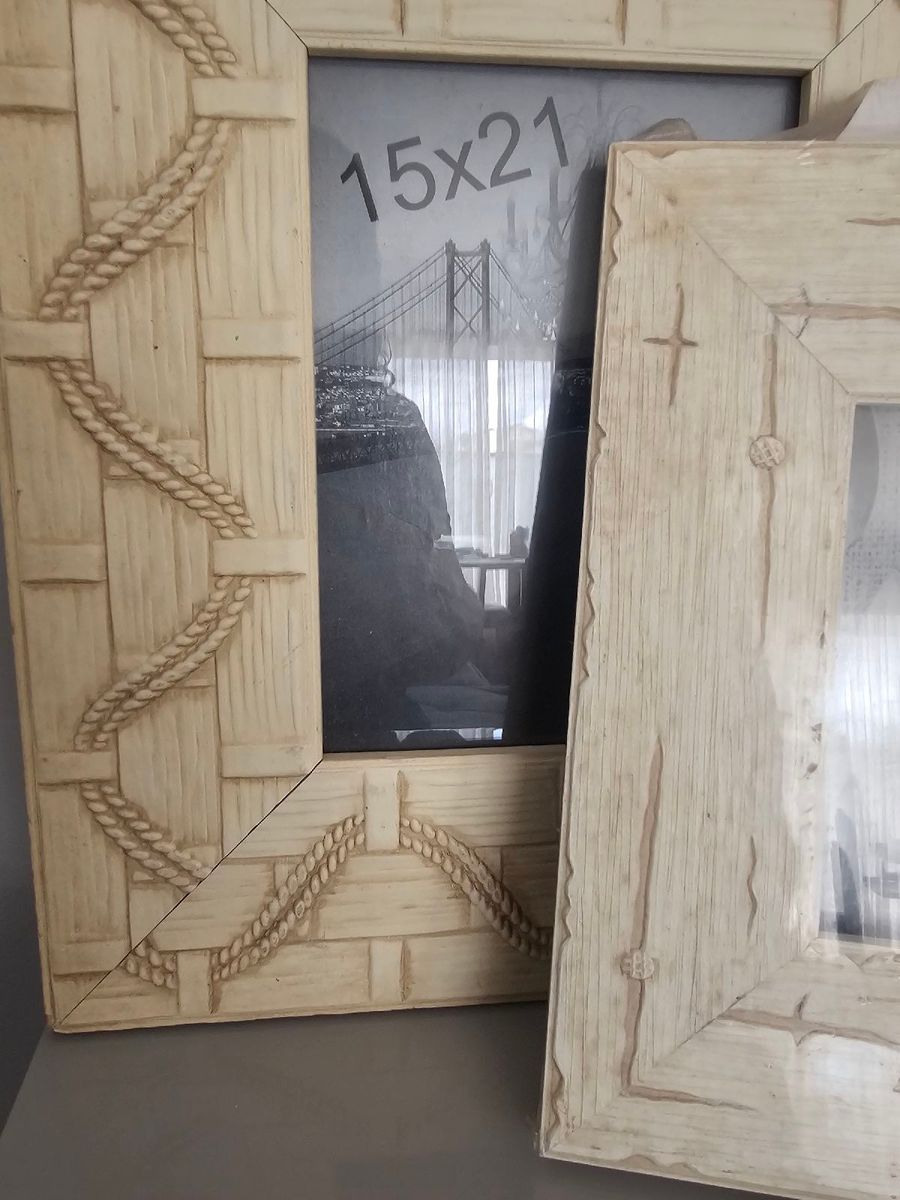 Porta Retratos, Visual Rústico, Remete Ao Estilo Casa de Praia. Cor Off ...