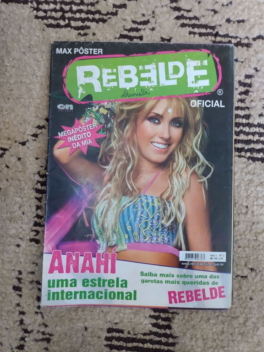 Posters da Cantora Anahí | Livro Usado 35341504 | enjoei