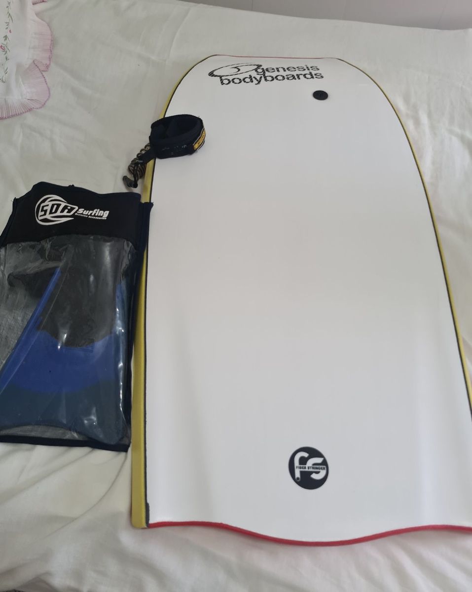 Prancha de Bodyboard Genesis Daniel Rocha 40'. C/lesh + Pé de Pato ...