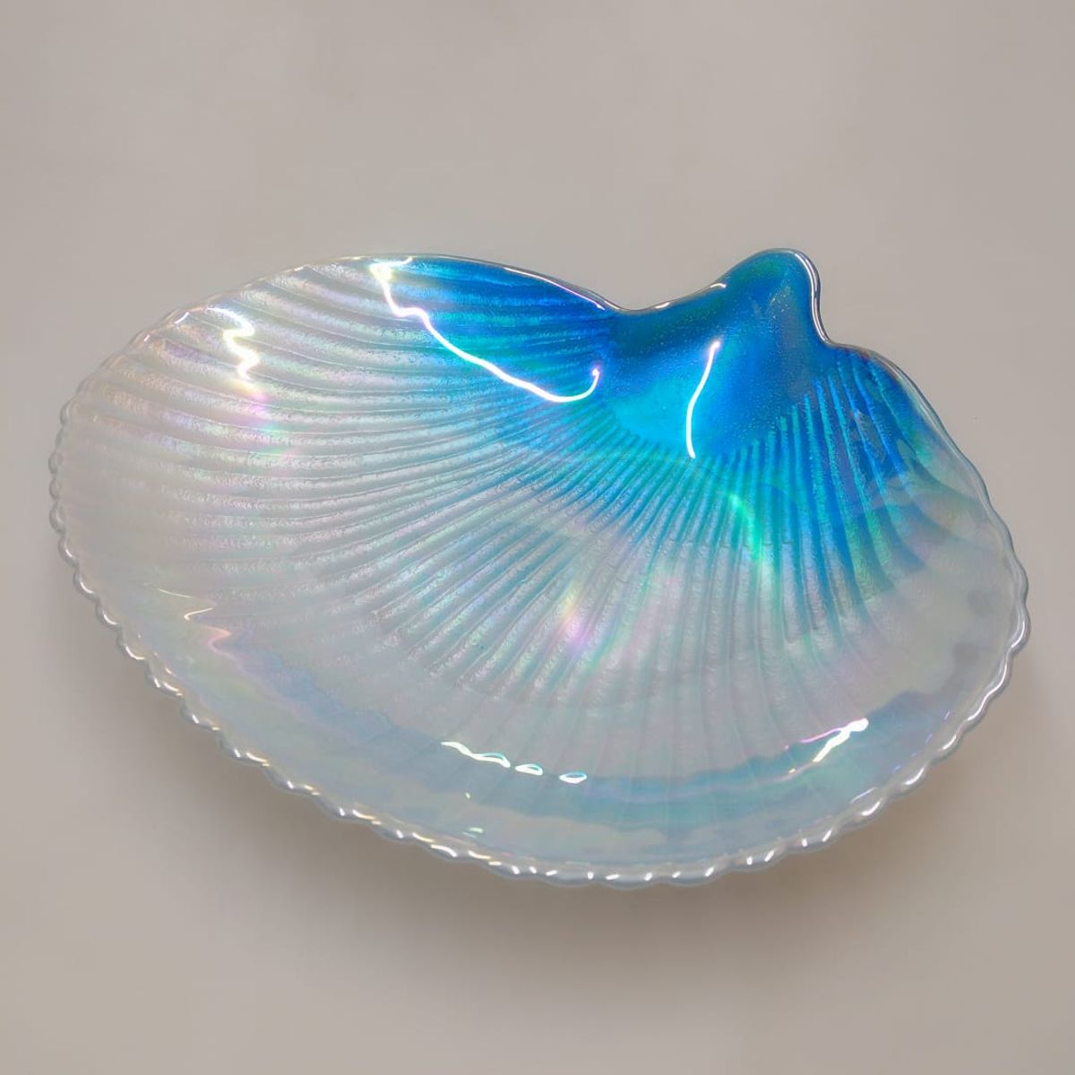 Prato Formato de Concha de Porcelana | Item de Decoração Usado 72728645 ...