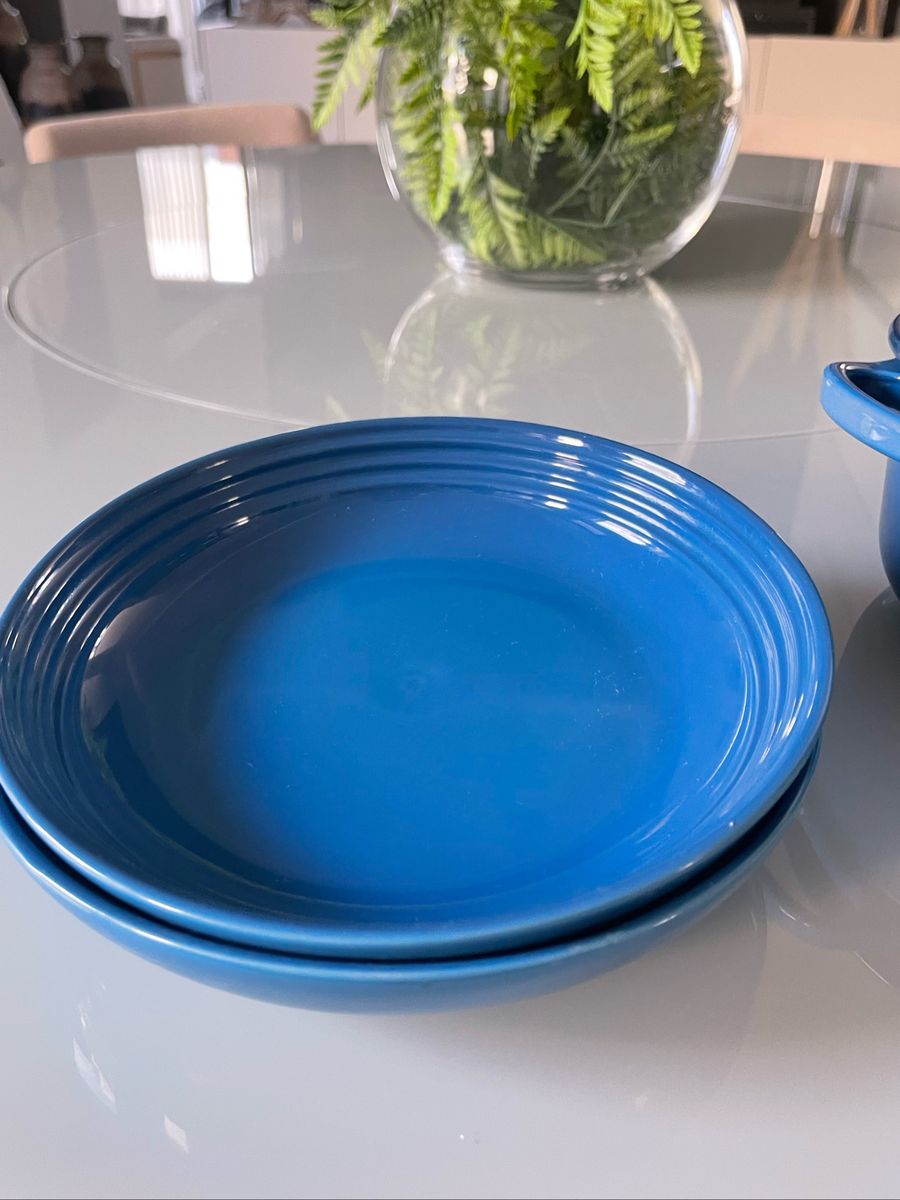 Prato Fundo Azul Marseille | Móvel de Cozinha Le Creuset Usado 75796428 ...