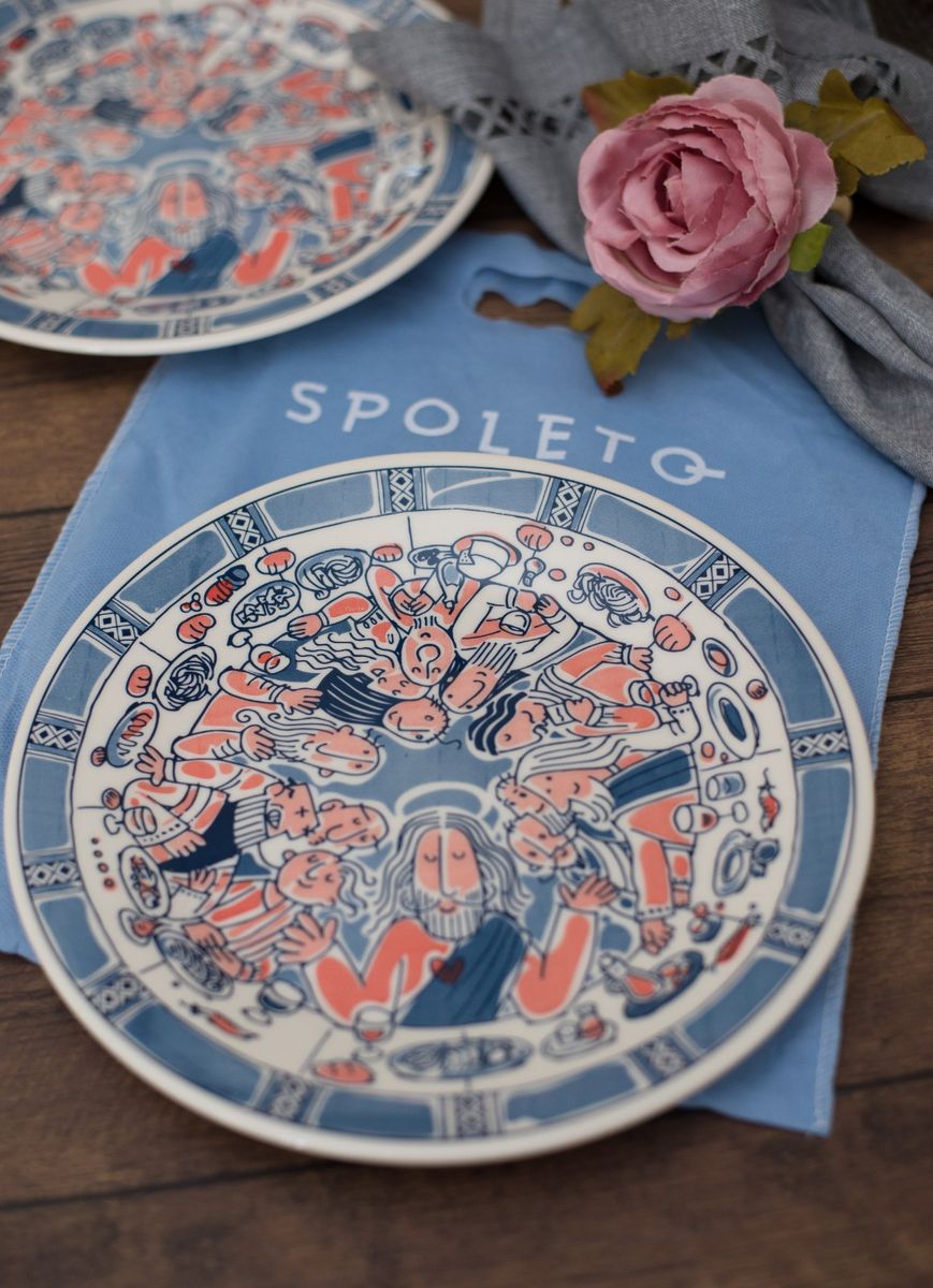 Pratos Spoleto Santa Ceia | Móvel de Cozinha Spoleto Oxford Usado ...