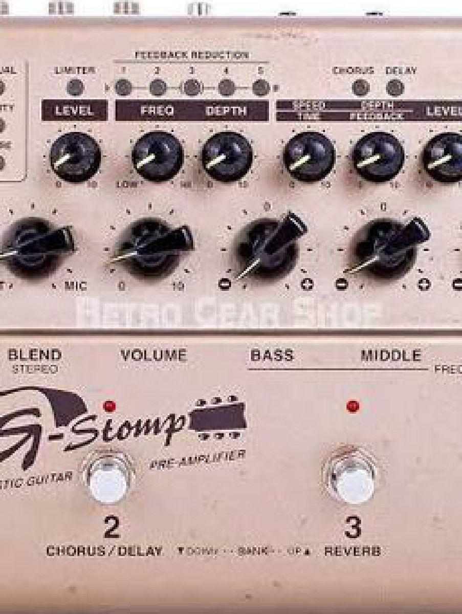Pré Amp Multi Efeito Yamaha Ag Stomp | Item de Música Yamaha Usado 79690455 | enjoei