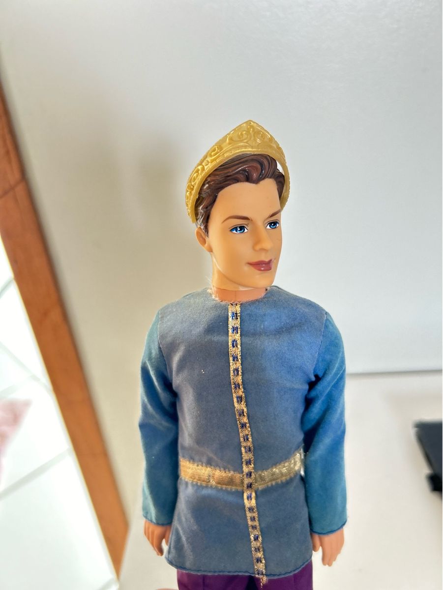 Princípe Antônio Barbie e a Princesa da Ilha com Coroa | Cacareco ...