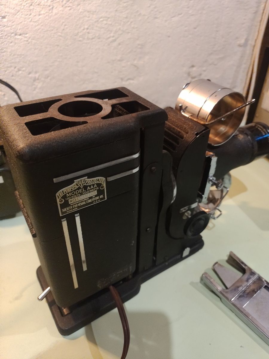 Projetor de Slides Tri-purpose Sve Projector Model Aaa -1920 Chicago ...