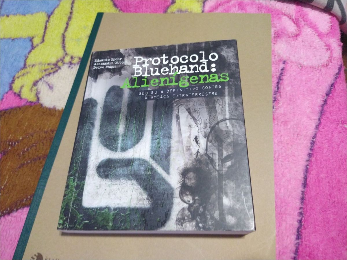 Protocolo Bluehand Alienígenas Jovem Nerd | Livro Usado 39758053 | enjoei