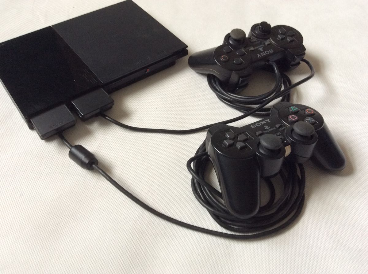 Ps2 com Dois Controles e 2 Memory Cards | Console de Videogame Sony ...