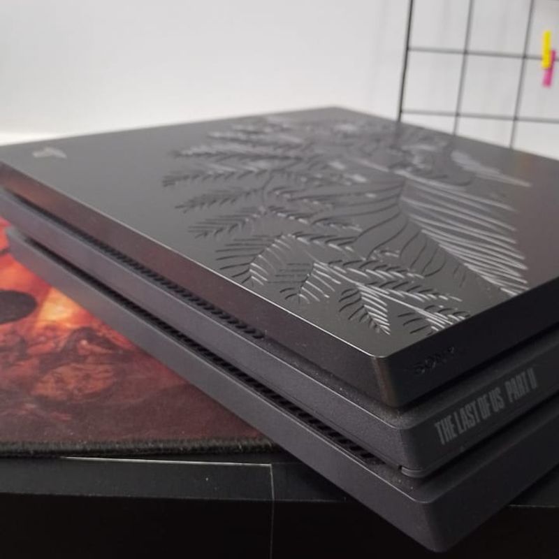 Ps4 pro the last of us edition store