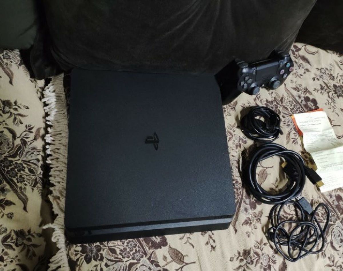 Ps4 Slim Veja a Descrição | Console de Videogame Sony Usado 74881668 ...