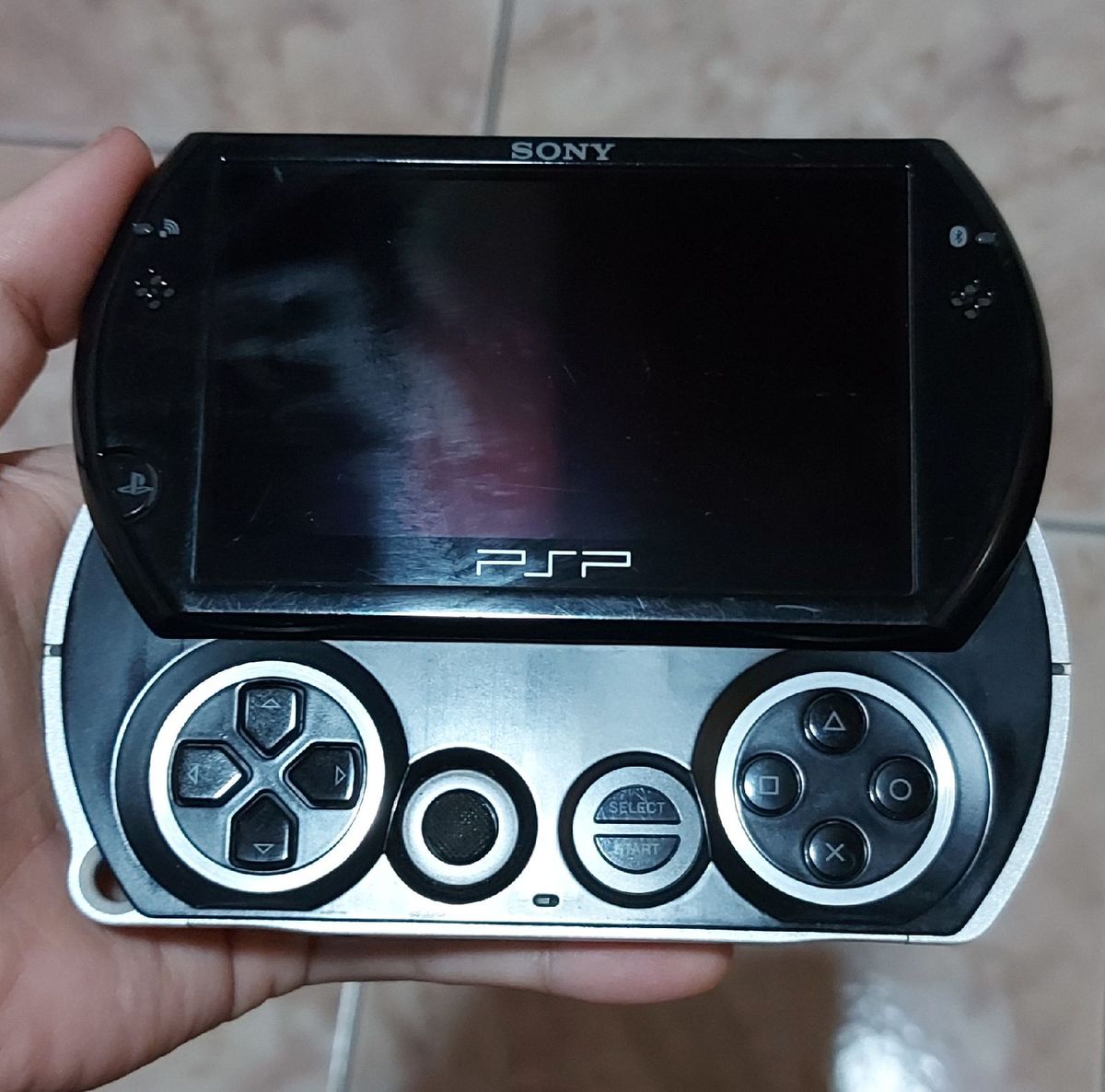 Psp Go - N1001 Desbloqueado | Console de Videogame Sony Usado 75351776 ...