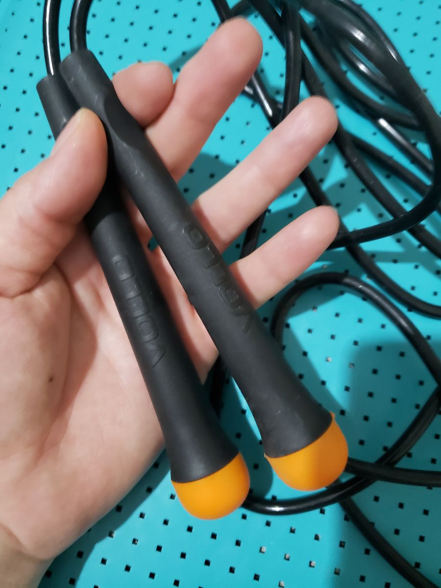 Pula Corda Academia | Item p/ Esporte e Outdoor Volvo Nunca Usado ...