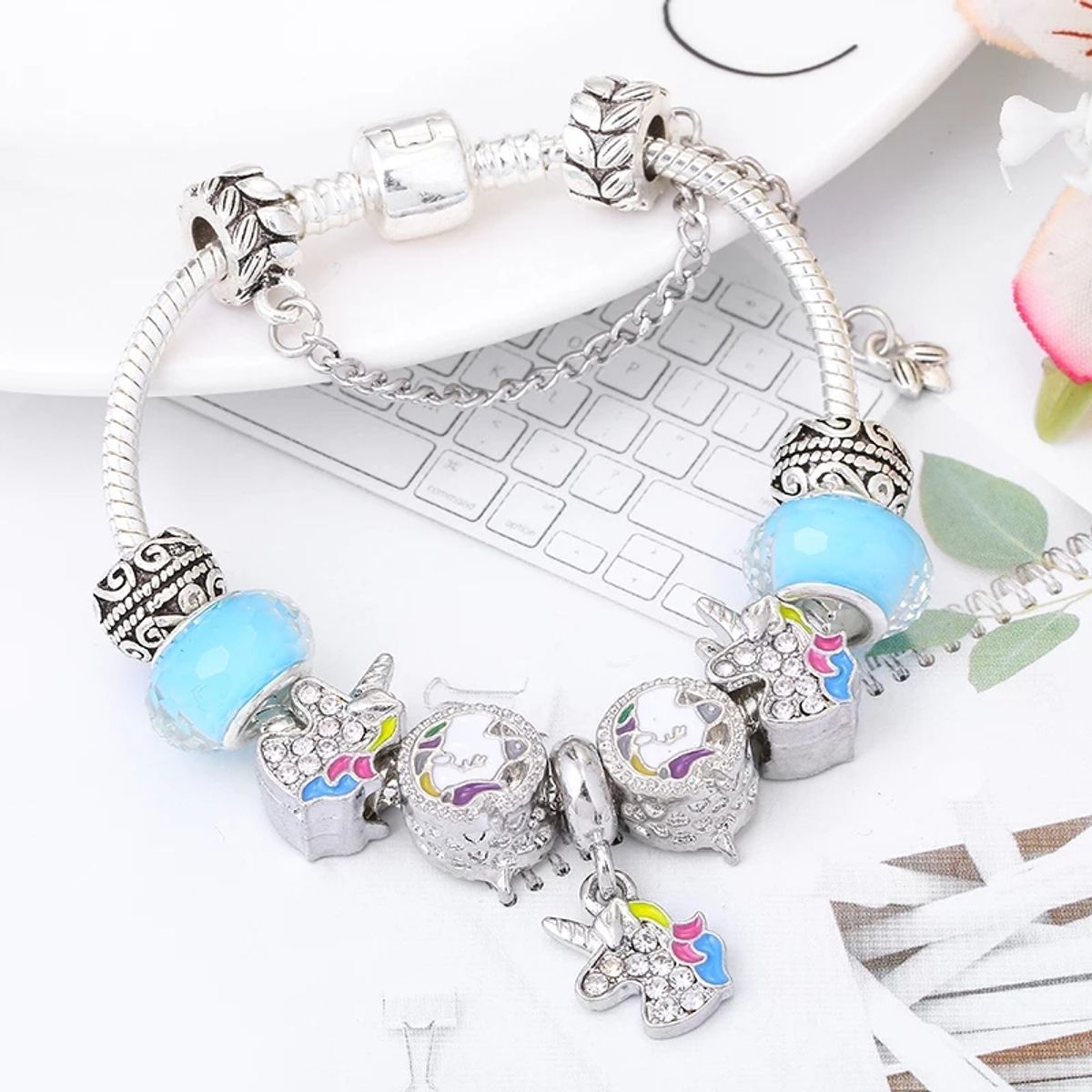 Pulseira de Berloques Tipo Pandora Vivara Infantil Completa Unicórnio ...