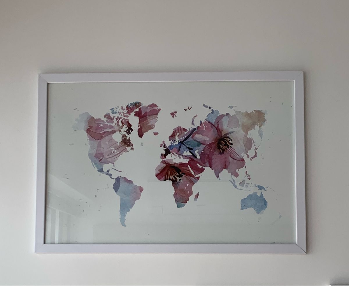 Quadro - O Mundo | Item de Decoração Usado 46599548 | enjoei