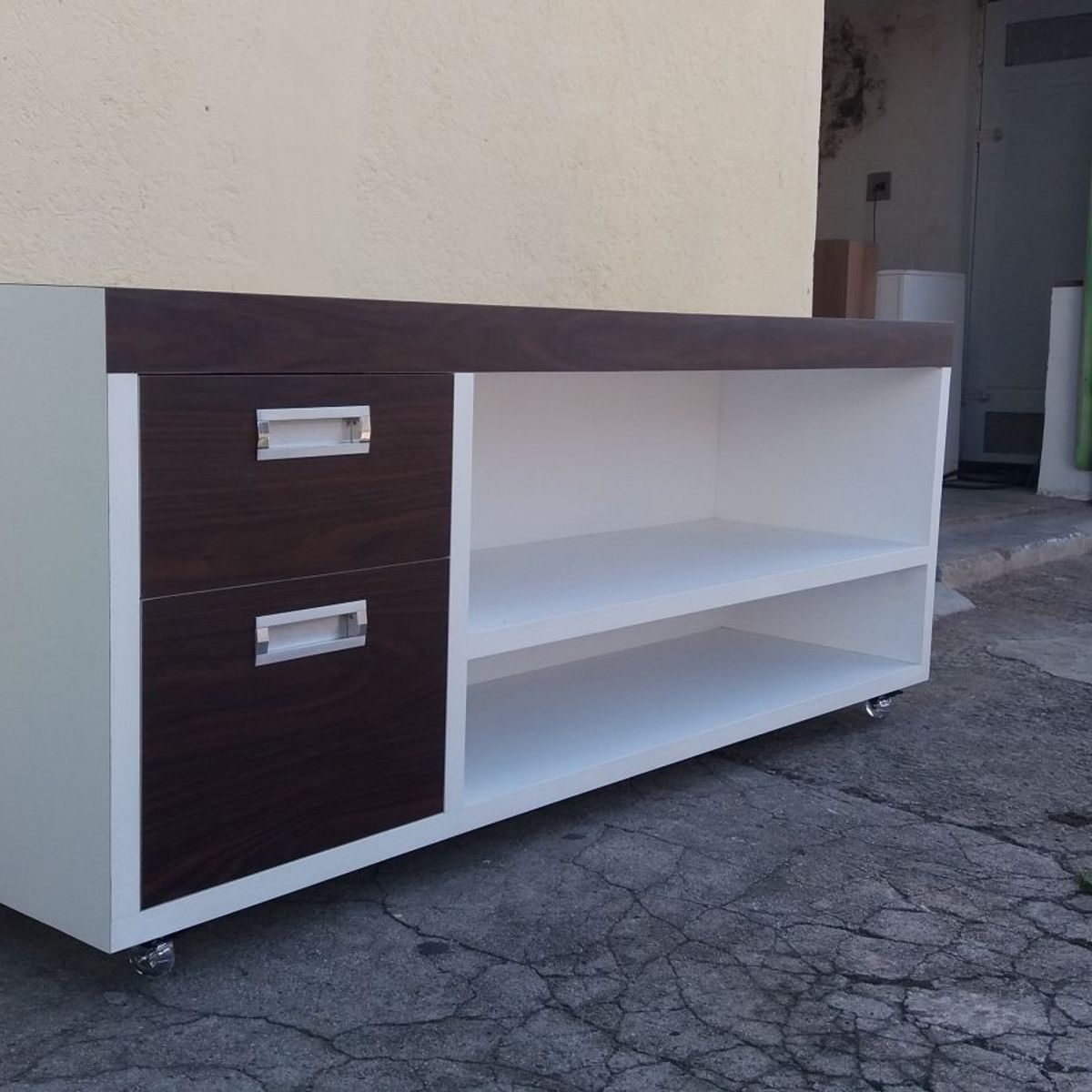 Rack de Compensado Todo Revestido com Fórmica | Rack Fabricação Própria ...