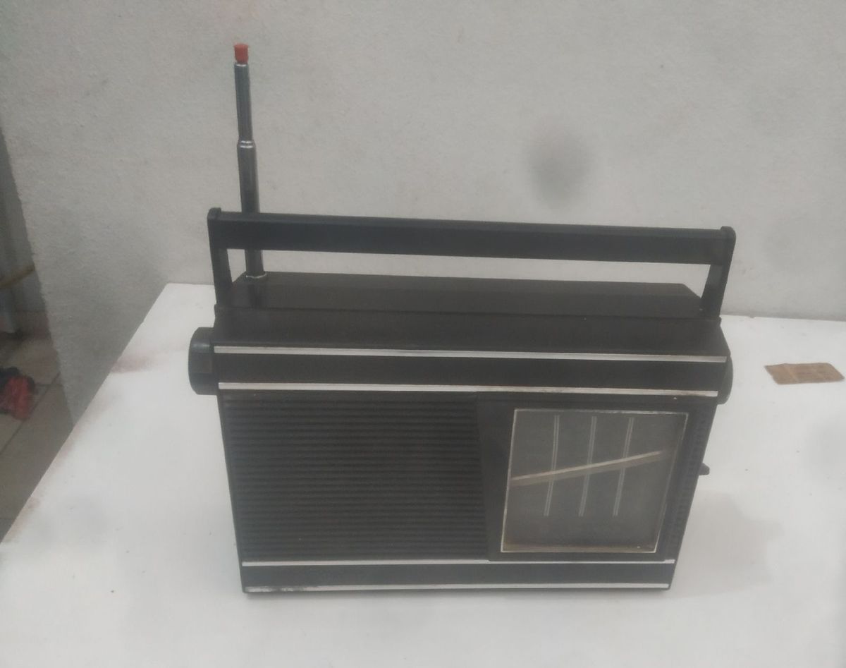 Rádio Antigo Motoradio 6 Faixas (leia) | Produto Masculino Motoradio ...