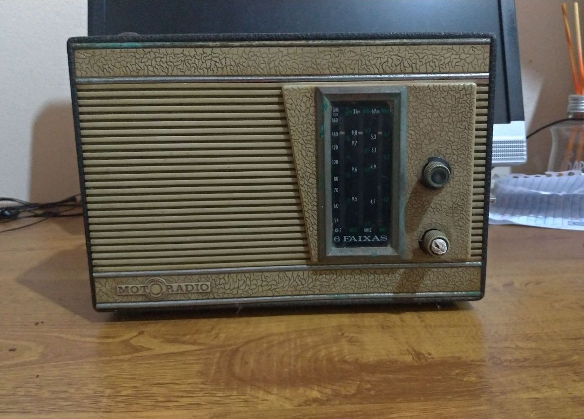 Rádio Antigo Motoradio Funcionando | Produto Vintage e Retro Motobrás ...