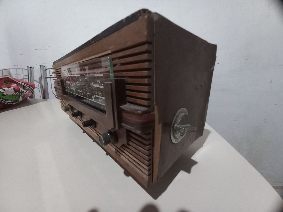 Rádio Antigo Motoradio Rc M61 | Cacareco Motoradio Usado 120326968 | enjoei