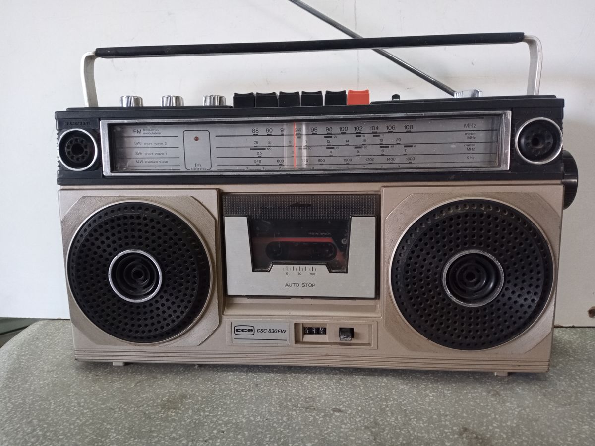 Rádio Cce Boombox | Item de Música Cce Usado 93053258 | enjoei