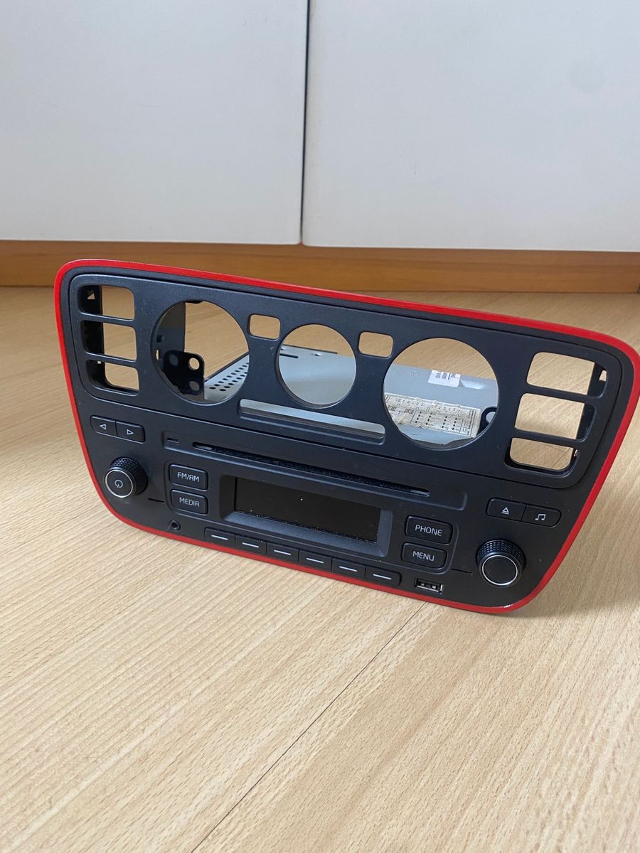 Rádio Original Volkswagen Up 2014 a 2017 | Carro Volkswagen Usado ...